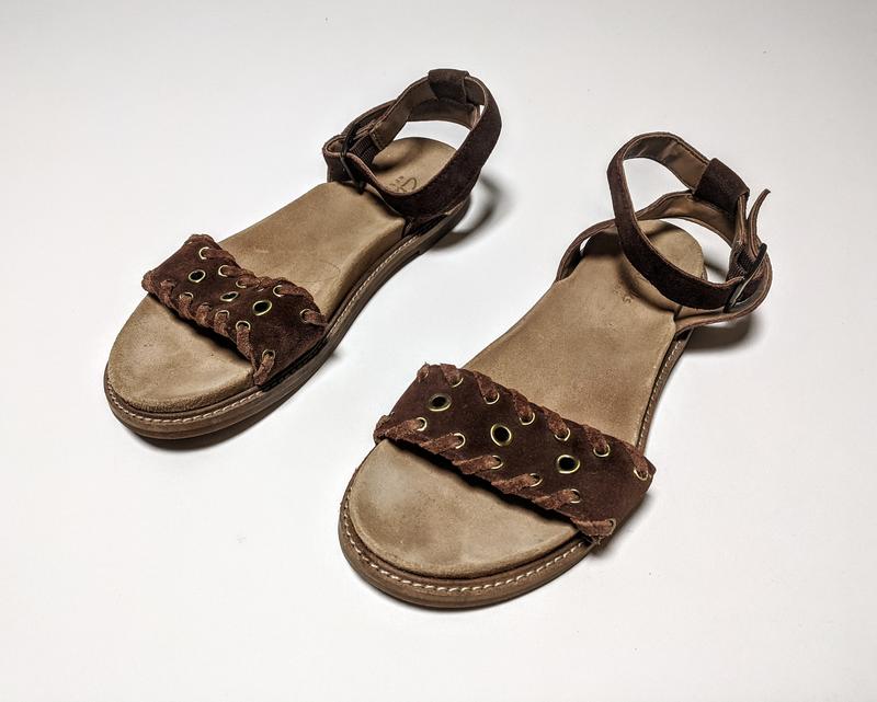 Clarks artisan store