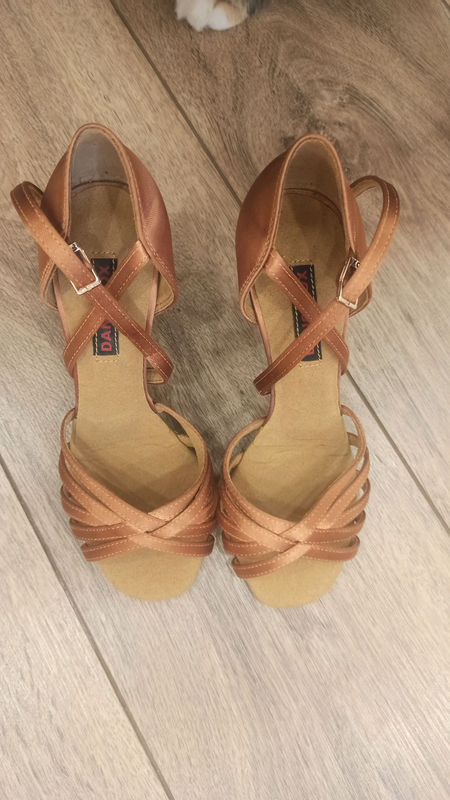 Продаю танцювальні туфлі для бальних танців латина — ціна 1400 грн у каталозі Туфлі Купити