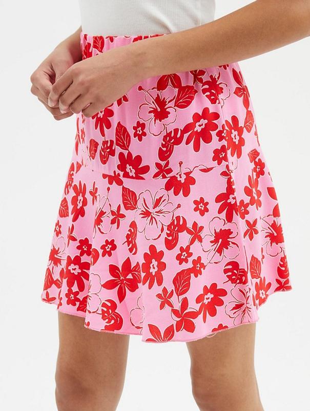 Коротка спідничка літня батал — ціна 170 грн у каталозі Міні спідниці Купити жіночі речі за