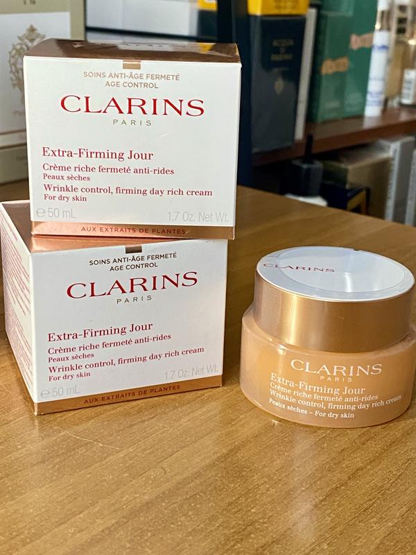 clarins extra forming jour wrinkle control firming day marvel cream. 2200