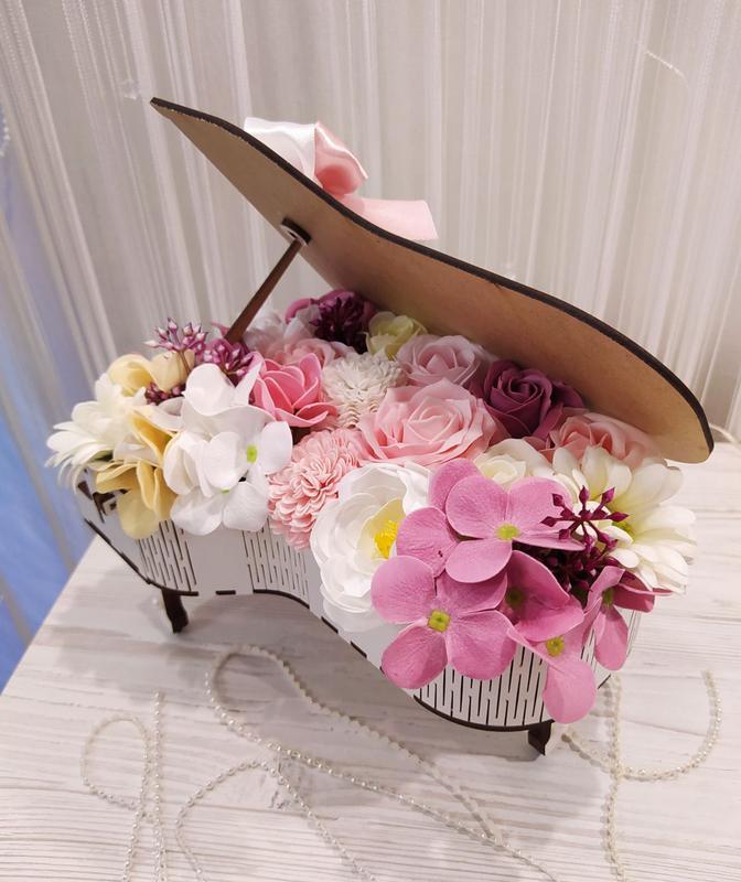 Букет квітучий рояль — ціна 1750 грн у каталозі Сувеніри Купити товари для дому та побуту за