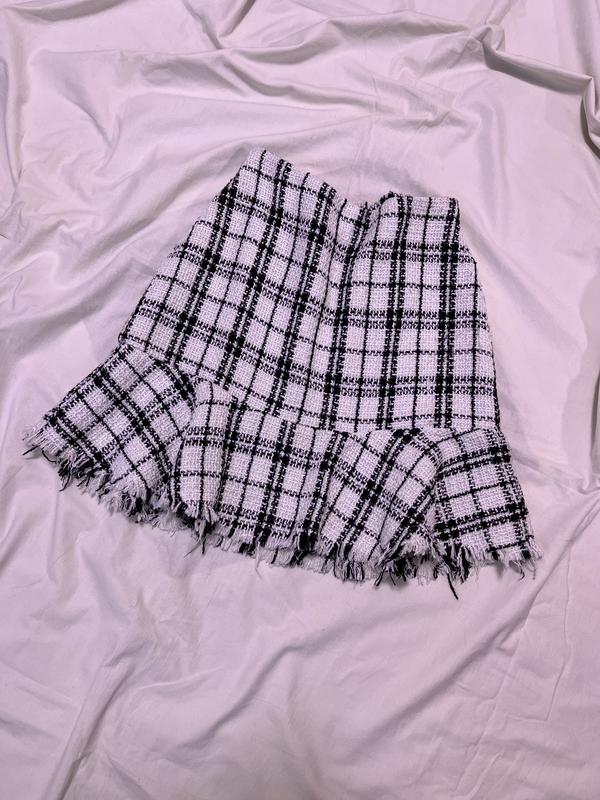 Спідничка в стилі Old Money — ціна 50 грн у каталозі Міні спідниці Купити жіночі речі за