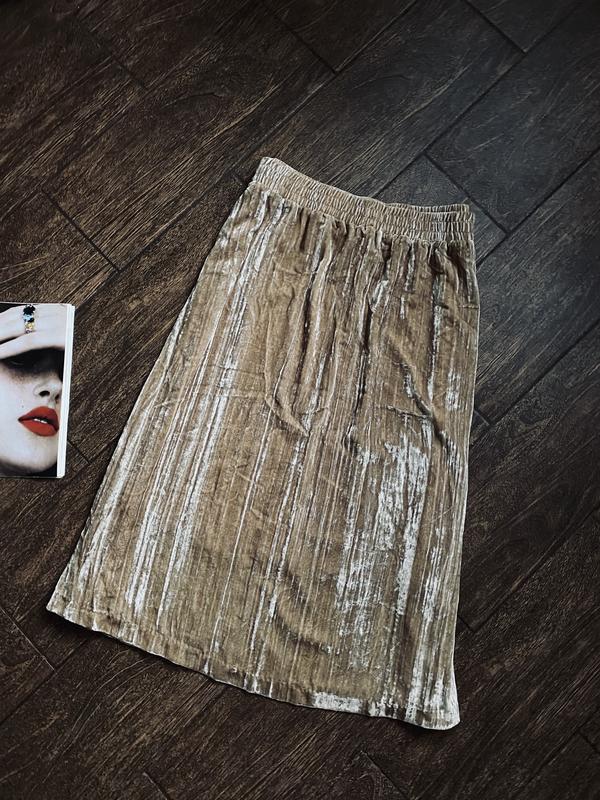 Шикарна оксамитова спідниця міді — ціна 200 грн у каталозі Міді спідниці Купити жіночі речі за