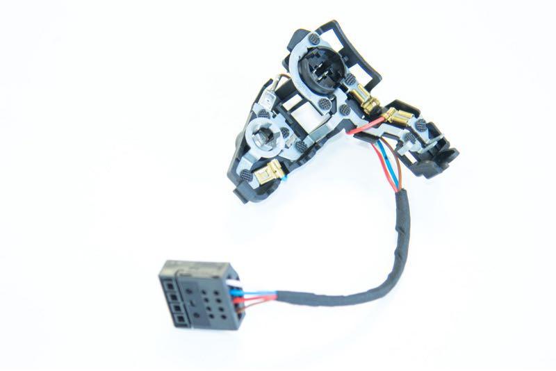 63217366069 плата заднього ліхтаря в кришці багажника bmw f32 f33 ...