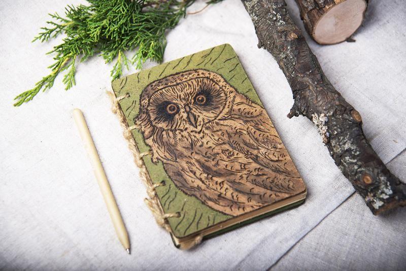 Блокнот сова пірографія випалювання — цена 1250 грн в каталоге Блокноты Купить товары для