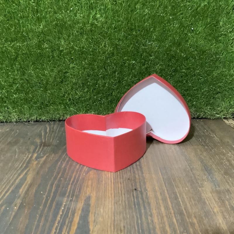 Коробка для квітів — цена 100 грн в каталоге Сувениры Купить товары для дома и быта по доступной