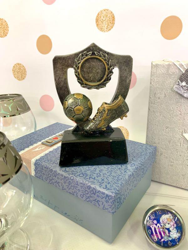 Нагородні статуетки для футболістів — цена 120 грн в каталоге Статуэтки Купить товары для дома и