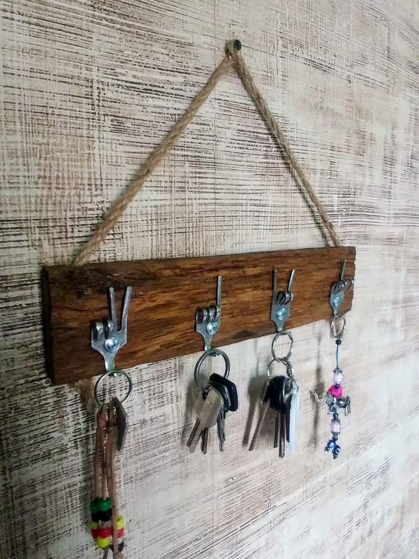 Дизайнерська ключниця — ціна 390 грн у каталозі Статуетки Купити товари для дому та побуту за