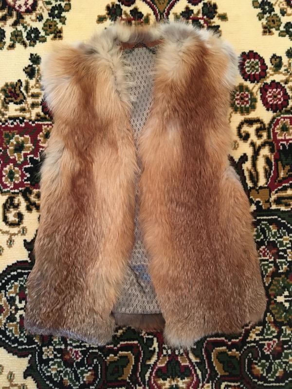 Желетка — ціна 200 грн у каталозі Жилетки Купити жіночі речі за доступною ціною на Шафі