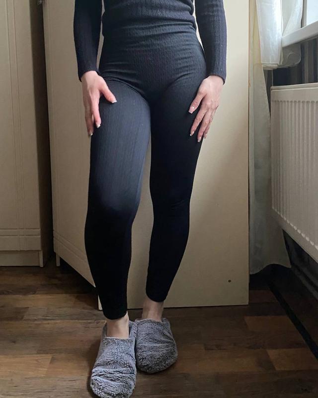 Фактурні чорні лосіни — ціна 350 грн у каталозі Лосіни Купити жіночі речі за доступною ціною на