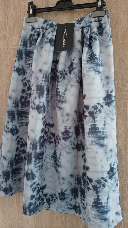 Стильна брендова спідниця — ціна 469 грн у каталозі Міді спідниці Купити жіночі речі за