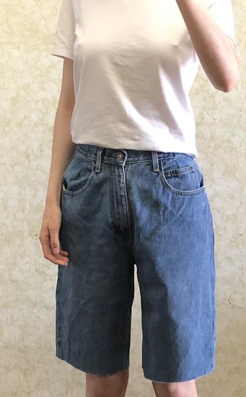 Джинсові шорти — ціна 200 грн у каталозі Шорти Купити жіночі речі за доступною ціною на Шафі