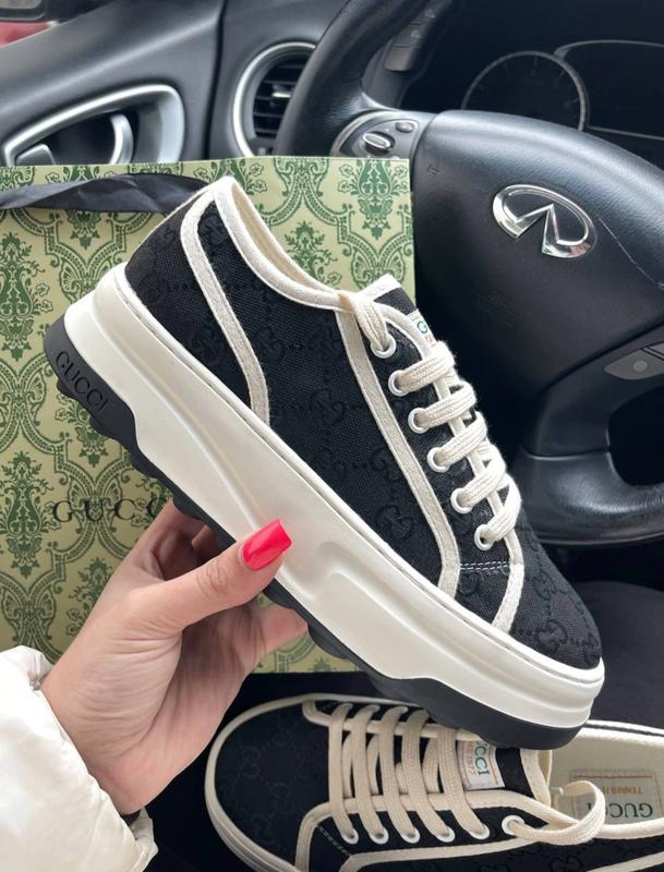 Кеди — ціна 3650 грн у каталозі Кеди Купити жіночі речі за доступною ціною на Шафі Україна