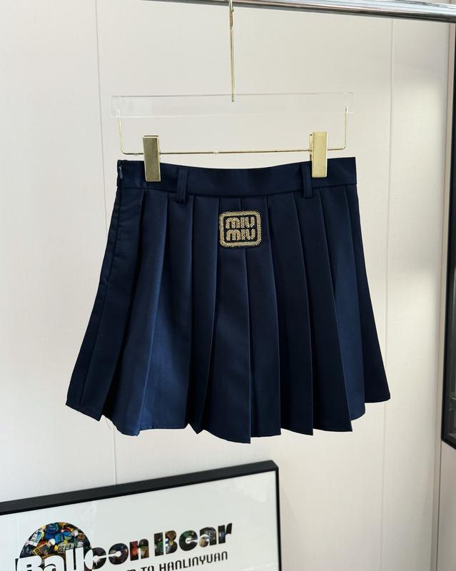 Спідниця в стилі Miu Miu — ціна 1750 грн у каталозі Міні спідниці Купити жіночі речі за