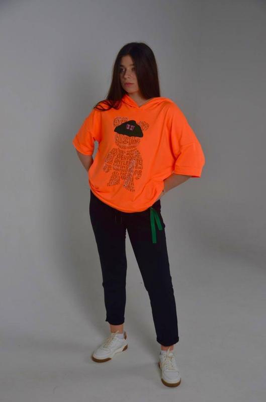 Крутезна кофтинка з дуже зручним капюшоном — ціна 700 грн у каталозі