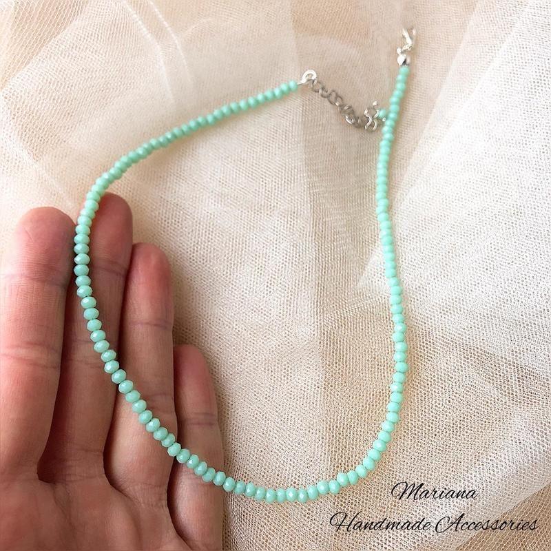 Чокер із хрустальних бусин мятного кольру чокер на шию — цена 200 грн в каталоге Чокеры Купить