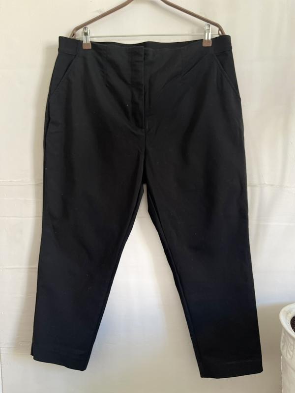 Чудові штанішки — ціна 399 грн у каталозі Брюки Купити жіночі речі за доступною ціною на Шафі