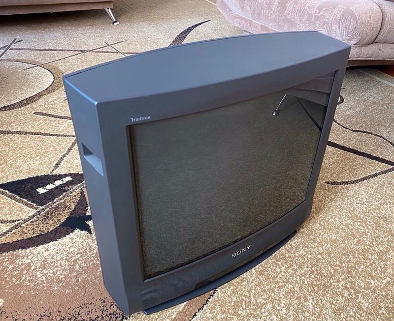 Телевізор sony trinitron kv-25m2k, діагональ 63 см — цена 1000 грн в ...