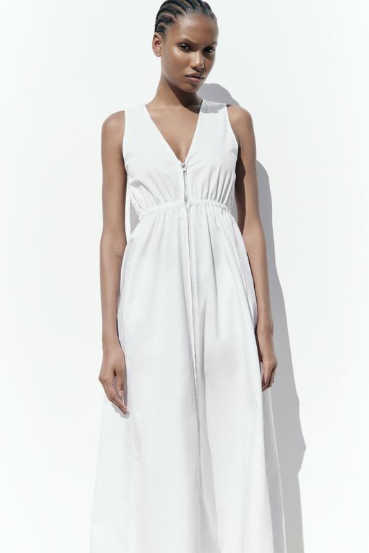 Красива біла сукня — ціна 1070 грн у каталозі Сукні міді Купити жіночі