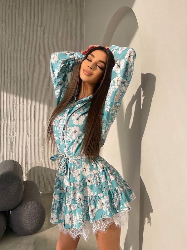 Принтована квіткова сукня міні на гудзиках з мереживом плаття з квітковим принтоміз комірцем