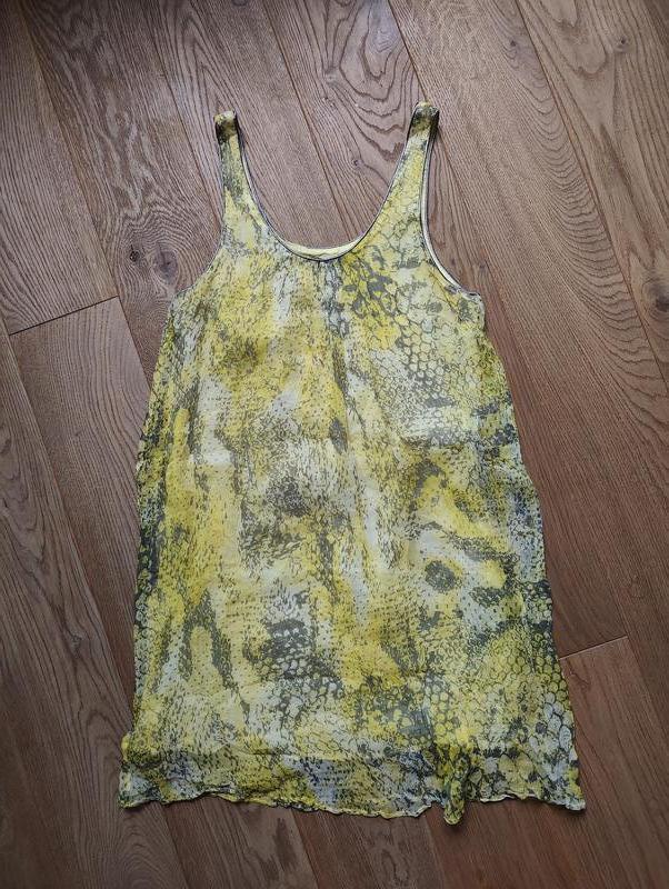 Шовкова сукня — ціна 250 грн у каталозі Короткі сукні Купити жіночі речі за доступною ціною на