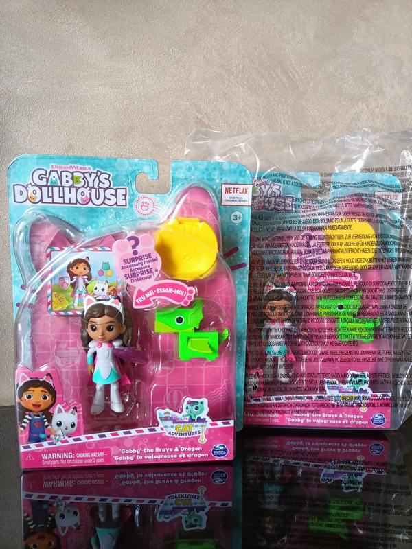 Gabby's dollhouse, knight gabby с игрушкой-сюрпризом и мини-драконом ...