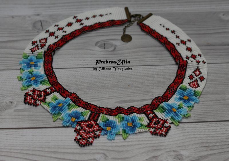 Намисто кольє з голубими квітами — ціна 900 грн у каталозі Кольє і намиста Купити аксесуари за