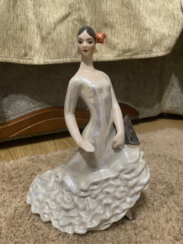 Статуэтка кармэн или испанский танец — цена 2100 грн в каталоге Статуэтки Купить товары для дома