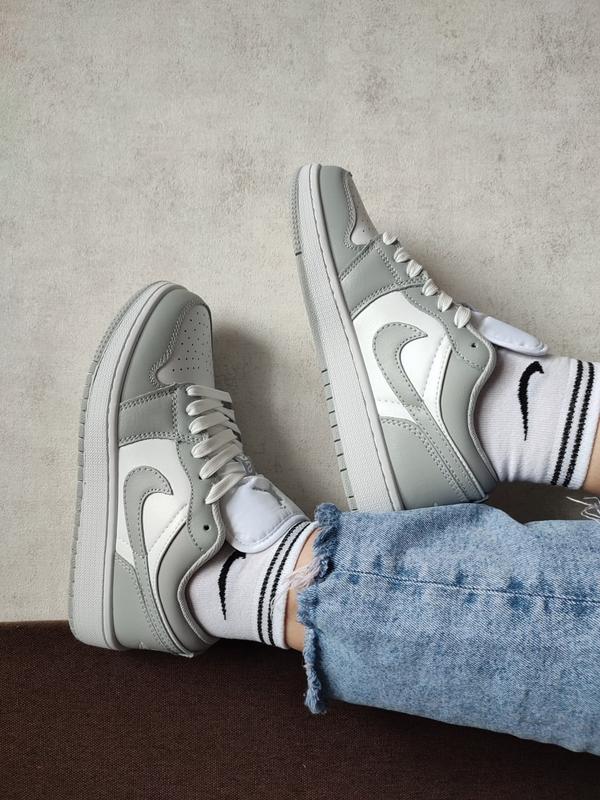 Nike air jordan 1 low retro light grey — ціна 1350 грн у каталозі ...