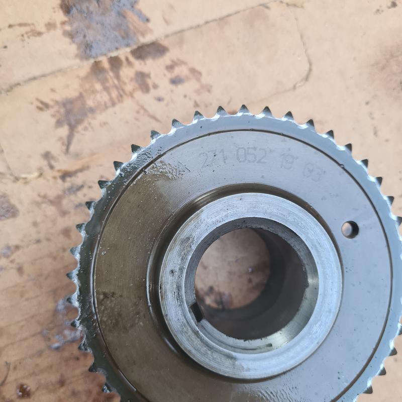 Шестірня, зірочка колінвала б.у. a2710521903 mercedes m271 1.8 ...