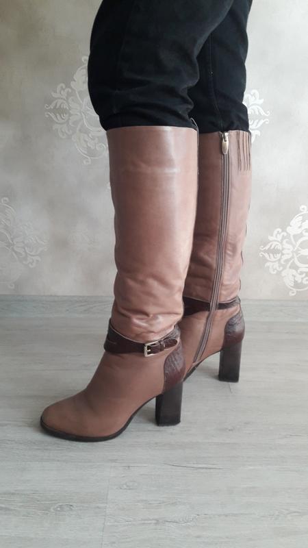 Чоботи на підборах — ціна 700 грн у каталозі Черевики Купити жіночі речі за доступною ціною на