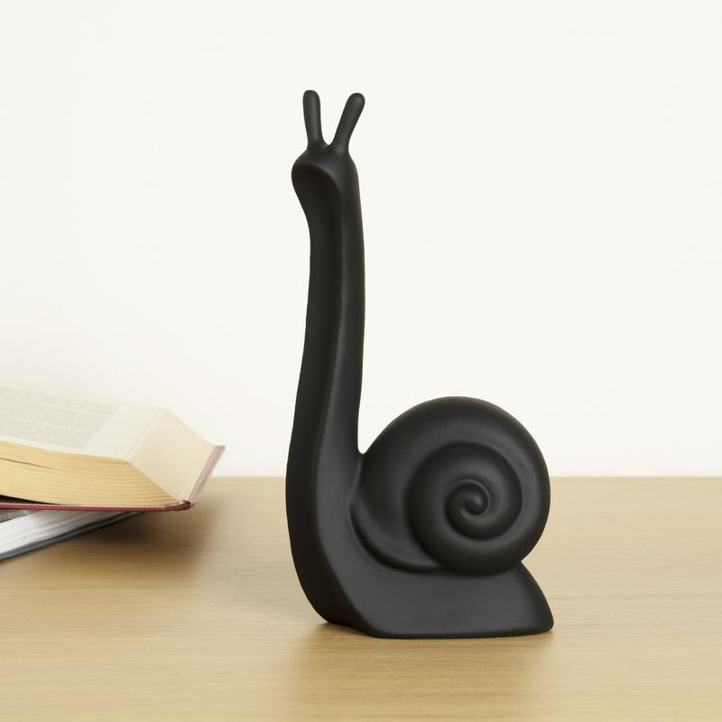 Статуетка декоративна полістоун слимак висота 25 см чорний — ціна 558 грн у каталозі