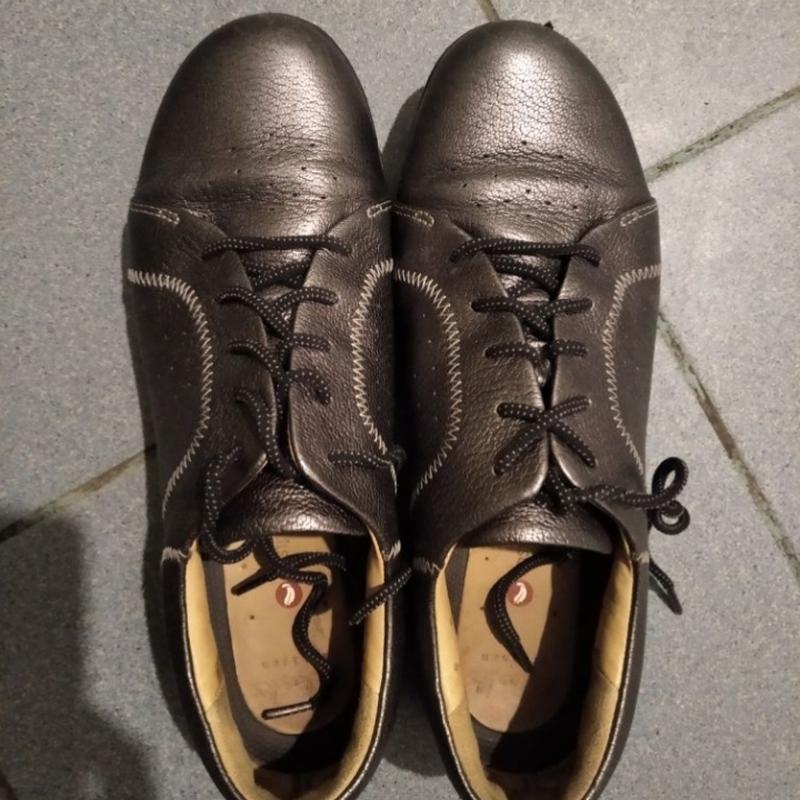 Кеди жіночі з клеймом британської фірми clarks ecco шкіра — ціна 550 ...