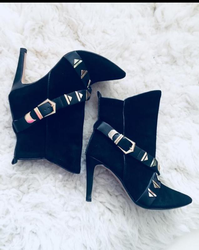 Ботильйони — ціна 445 грн у каталозі Черевики Купити жіночі речі за доступною ціною на Шафі