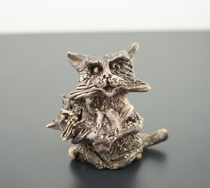 Фігурка кішки і котика подарунок Cat Figurine колекція коти — ціна 255 грн у каталозі Статуетки
