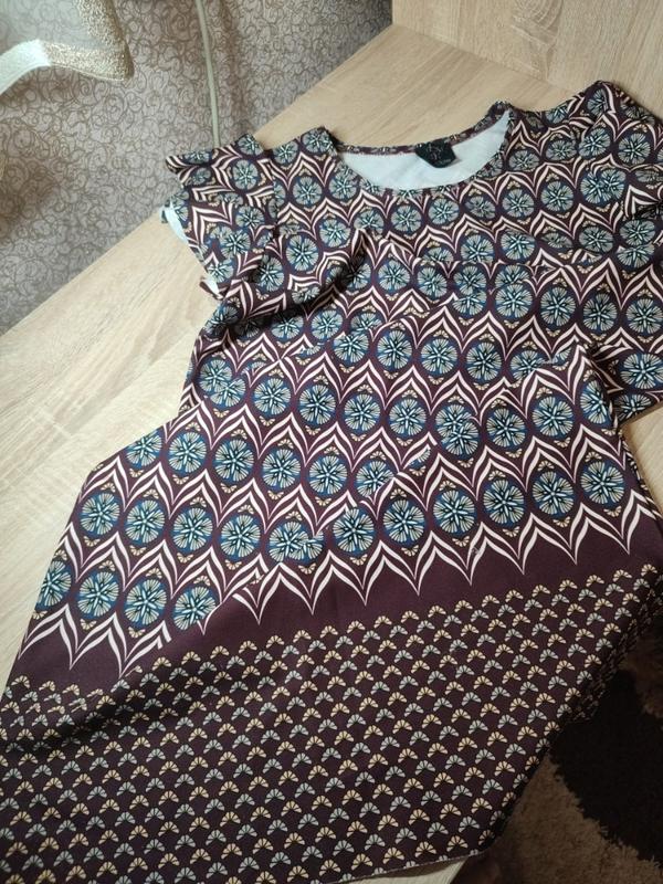 Сукня — ціна 100 грн у каталозі Сарафани Купити жіночі речі за доступною ціною на Шафі Україна