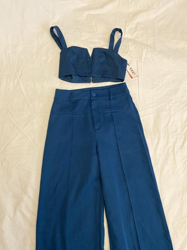 Костюм — цена 700 грн в каталоге Брючные костюмы Купить женские вещи по