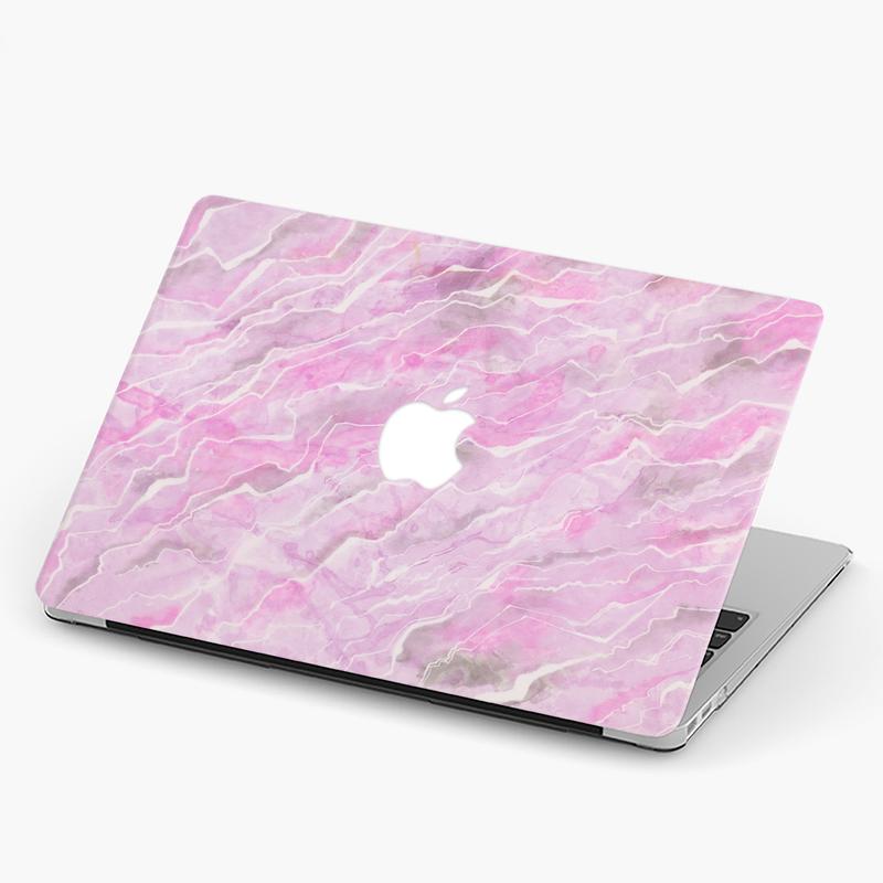 Laptop case apple store