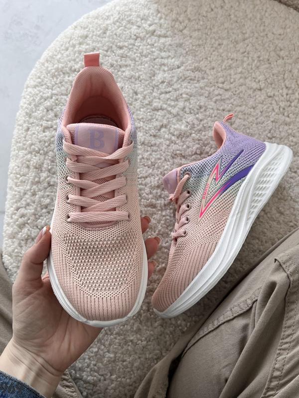 Кросівки — ціна 800 грн у каталозі Кросівки Купити жіночі речі за