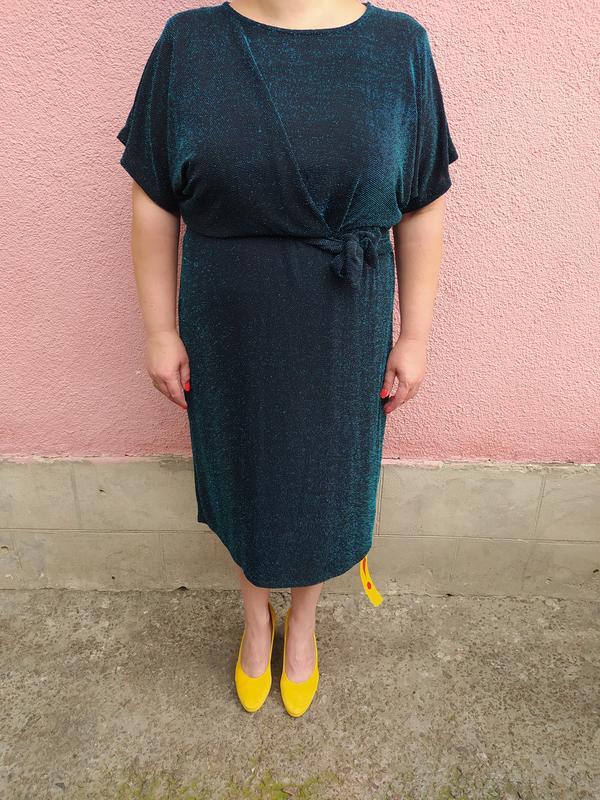 Шикарна яскрава сукня — ціна 250 грн у каталозі Сукні міді Купити жіночі речі за доступною ціною