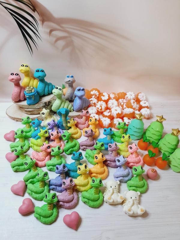 Новорічне мило — ціна 18 грн у каталозі Сувеніри Купити товари для дому та побуту за доступною