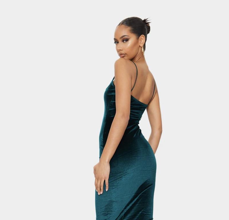 Бархатна сукня Stradivarius — ціна 265 грн у каталозі Короткі сукні Купити жіночі речі за