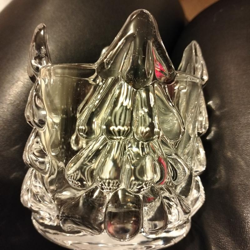 Скляний новорічний підсвічник з ялинками — ціна 500 грн у каталозі