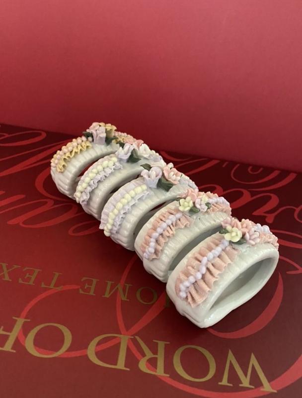 Салфетницы — ціна 1000 грн у каталозі Серветниці Купити товари для дому та побуту за доступною