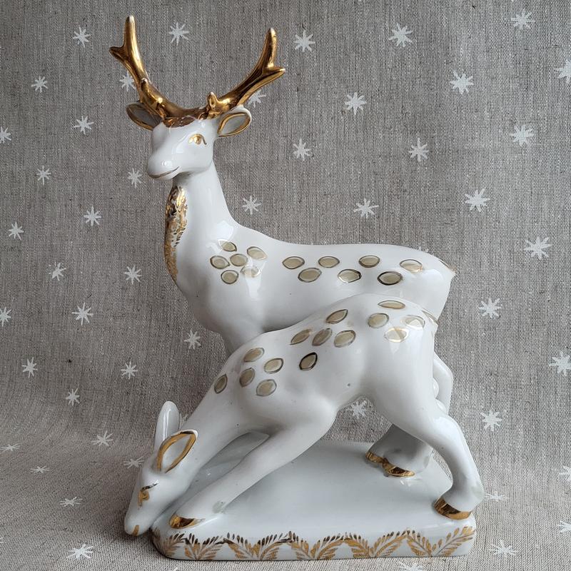 Статуетка материнство оленя з оленям сповнений ф2 — ціна 590 грн у каталозі Статуетки Купити