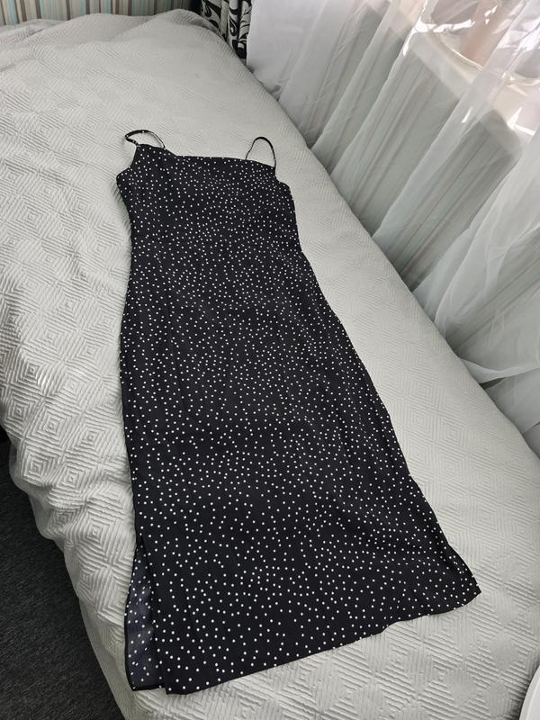 Сукня — ціна 200 грн у каталозі Довгі сукні Купити жіночі речі за доступною ціною на Шафі