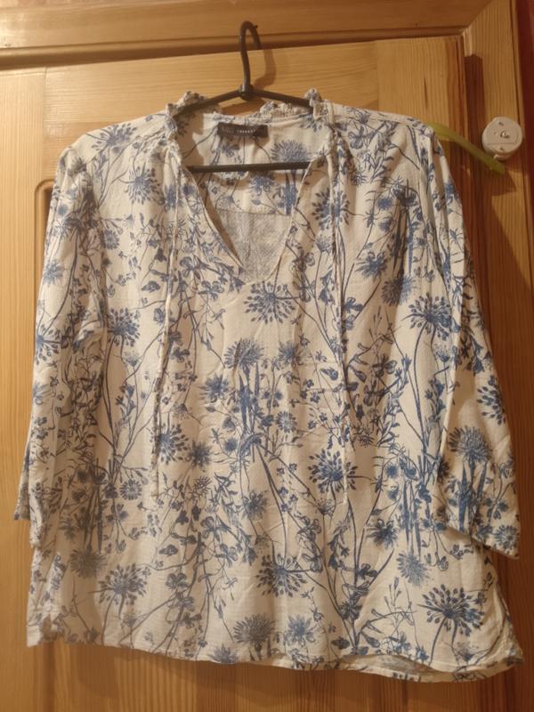 Блуза женская — цена 25 грн в каталоге Блузы Купить женские вещи по доступной цене на Шафе