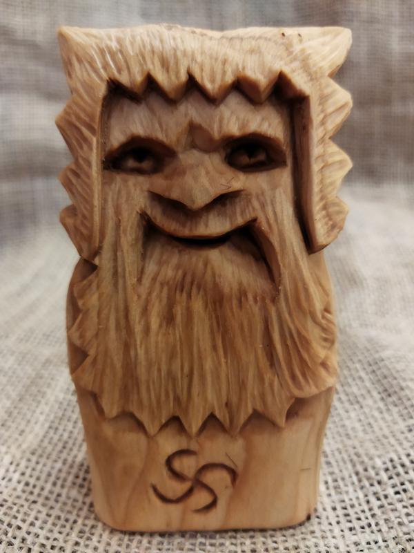 Статуэтка ярило из дерева ручной работы резьба по дереву — цена 600 грн в каталоге Статуэтки