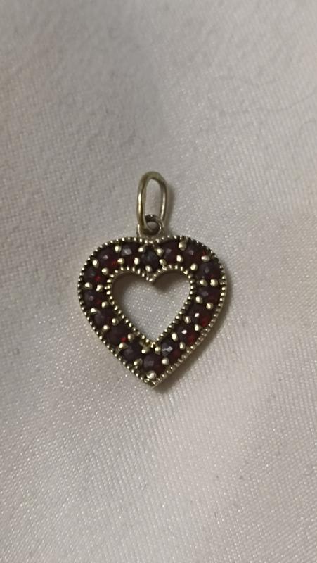 Кулон вінтаж срібло піропи позолота — ціна 977 грн у каталозі Кулони Купити аксесуари за