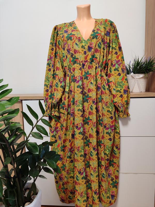 Стильное цветочное платье — цена 656 грн в каталоге Длинные платья Купить женские вещи по